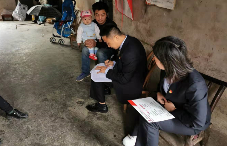 龙山农商银行：积极打造“党建共创，金融普惠”共建示范村 湖南省农村信用社联合社